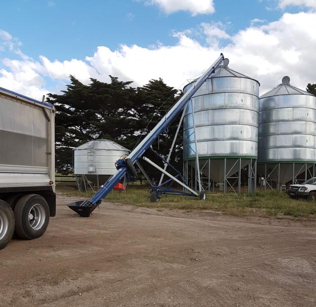 Transportable Grain Augers, 6" to 12" dia, up to 20m long (w5 - Delmade